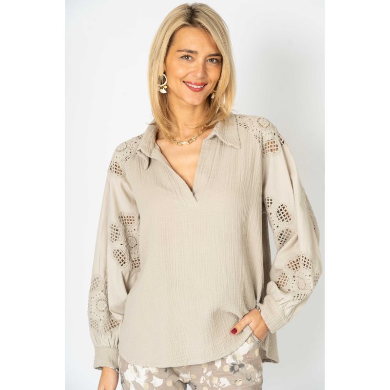 Blouse with Eyelet sleeves