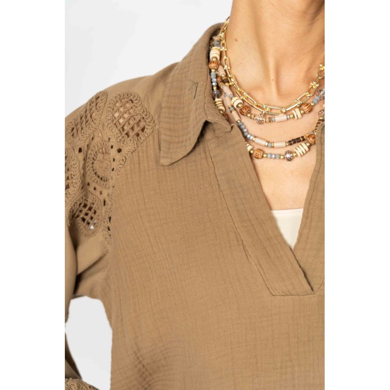 Blouse with Eyelet sleeves